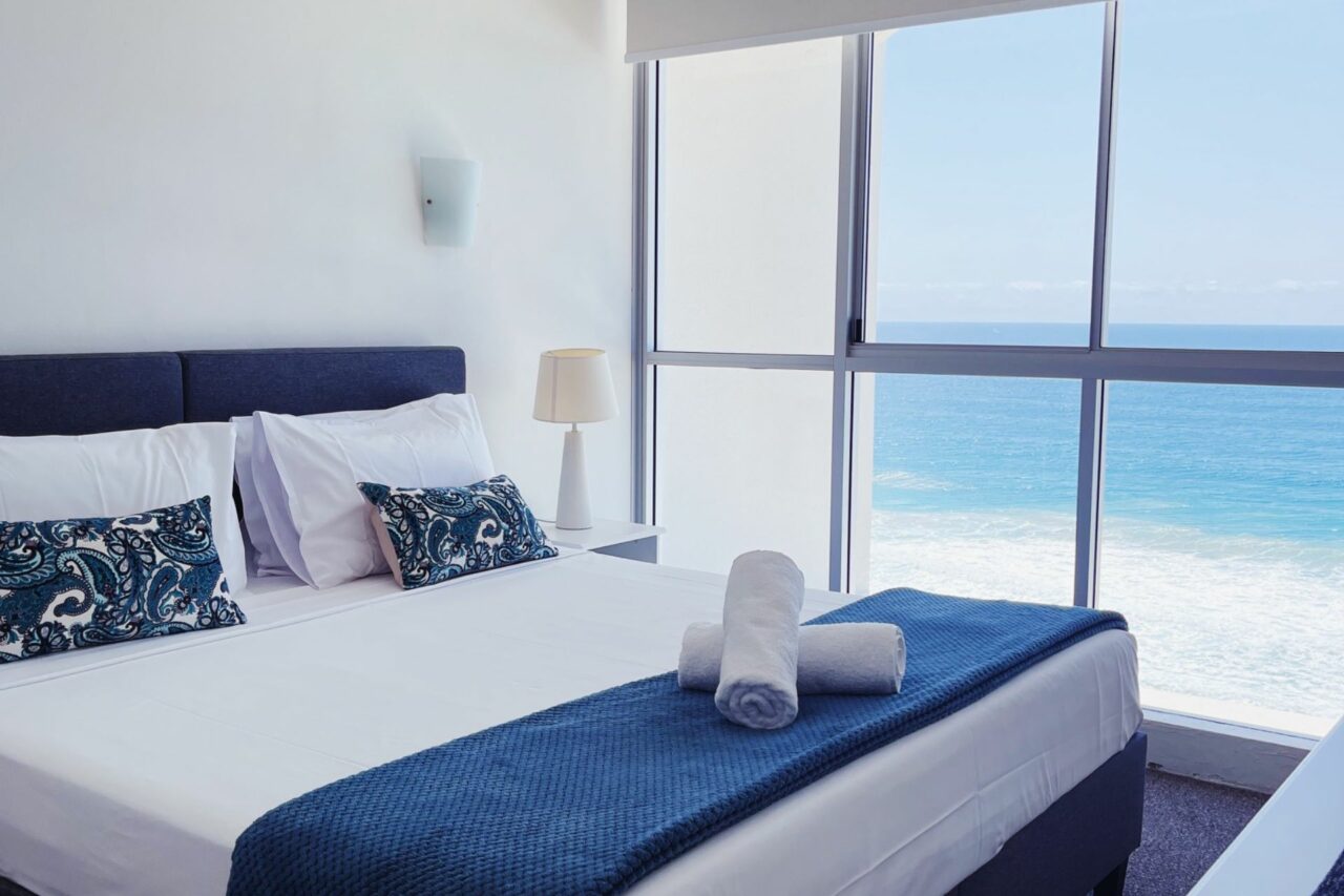 Stay - Golden Sands On The Beach